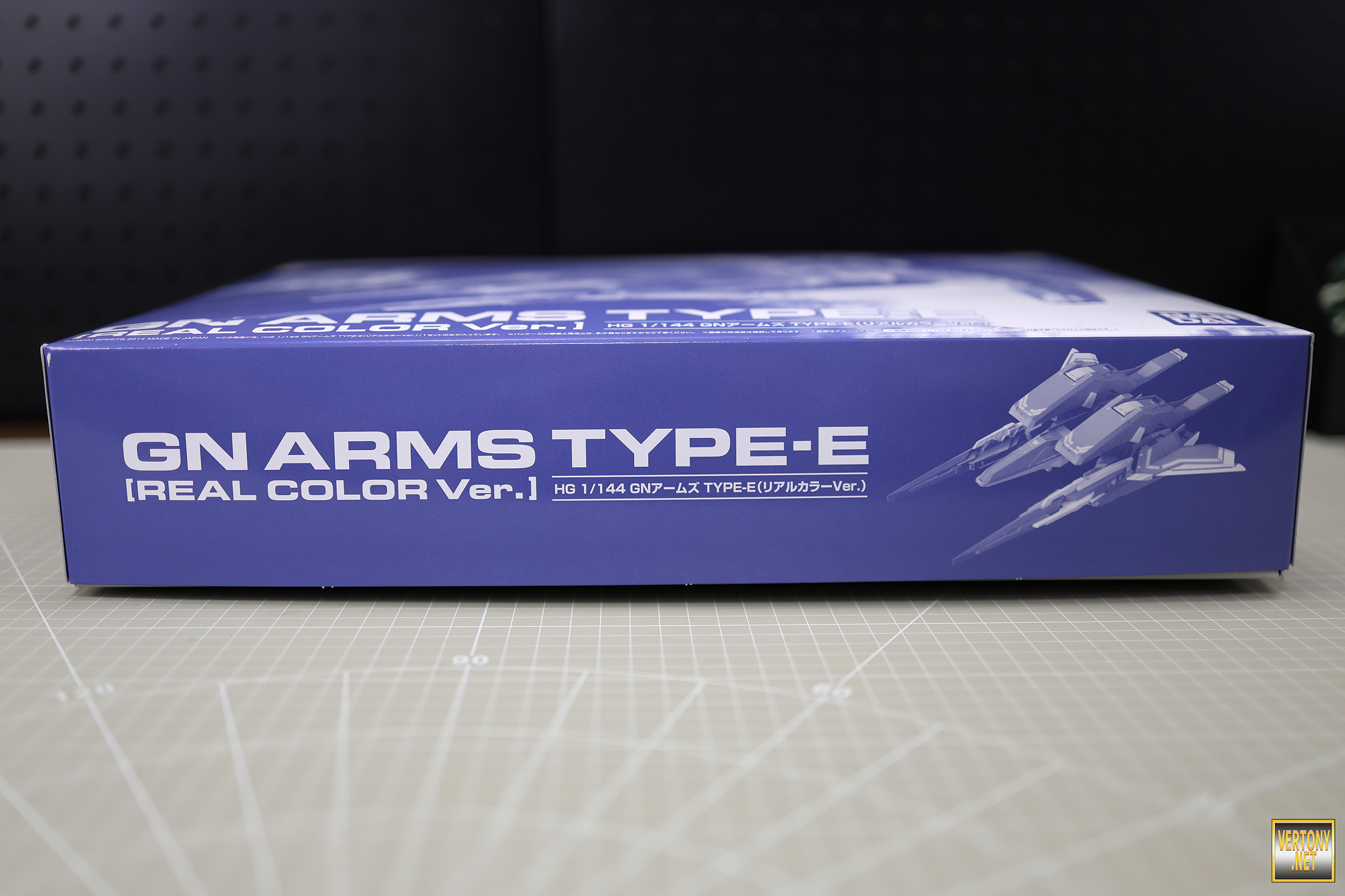萬代PB HG 1/144 GN武裝戰機TYPE-E(擬真配色Ver.) -機動戰士鋼彈00系列快速開箱!GN ARMS GNアームズ ...